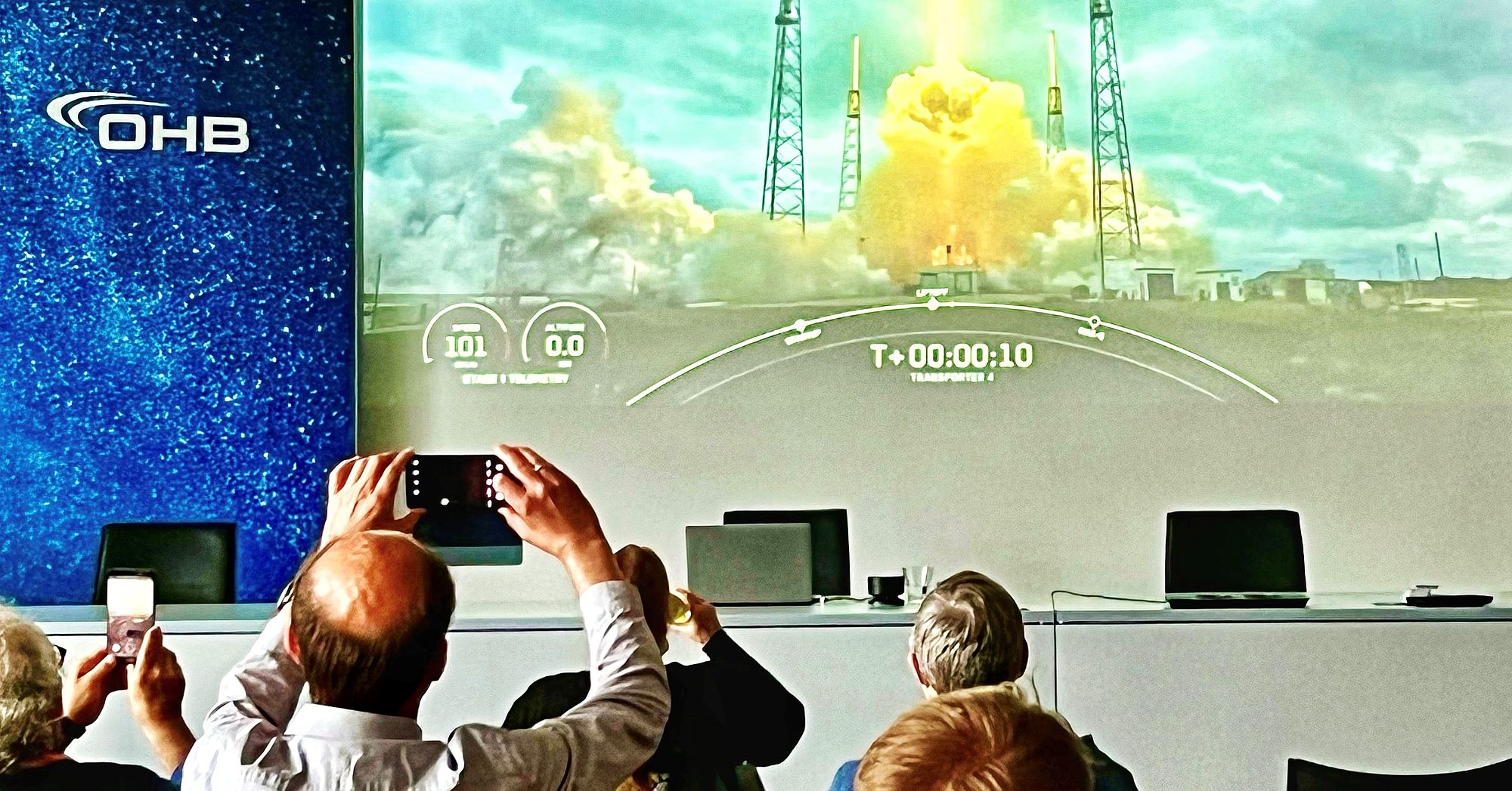 OHB celebrates the successful launch of EnMAP