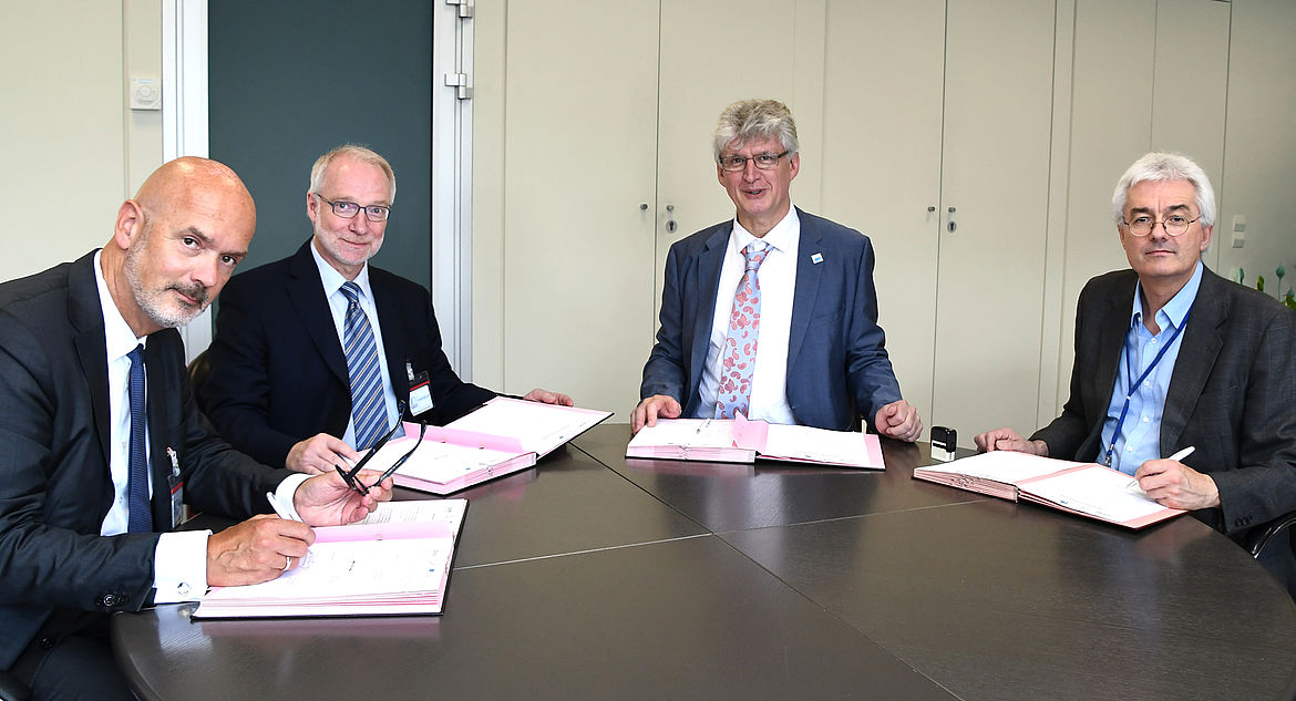 Big science and industry join forces to innovate new space technologies