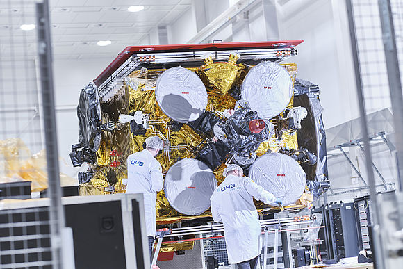 Target launch date announced for Heinrich Hertz: OHB team in Kourou to ...